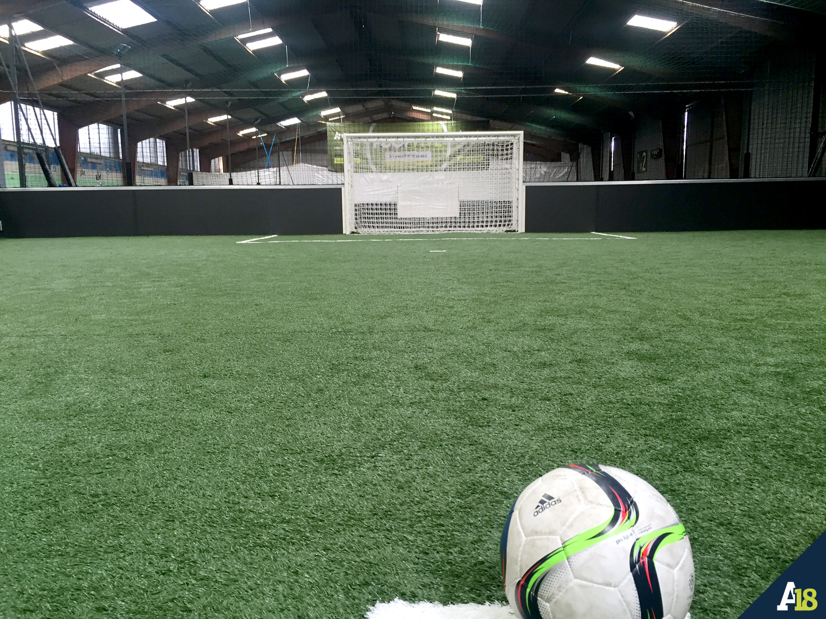 Foot Five ARENA 18